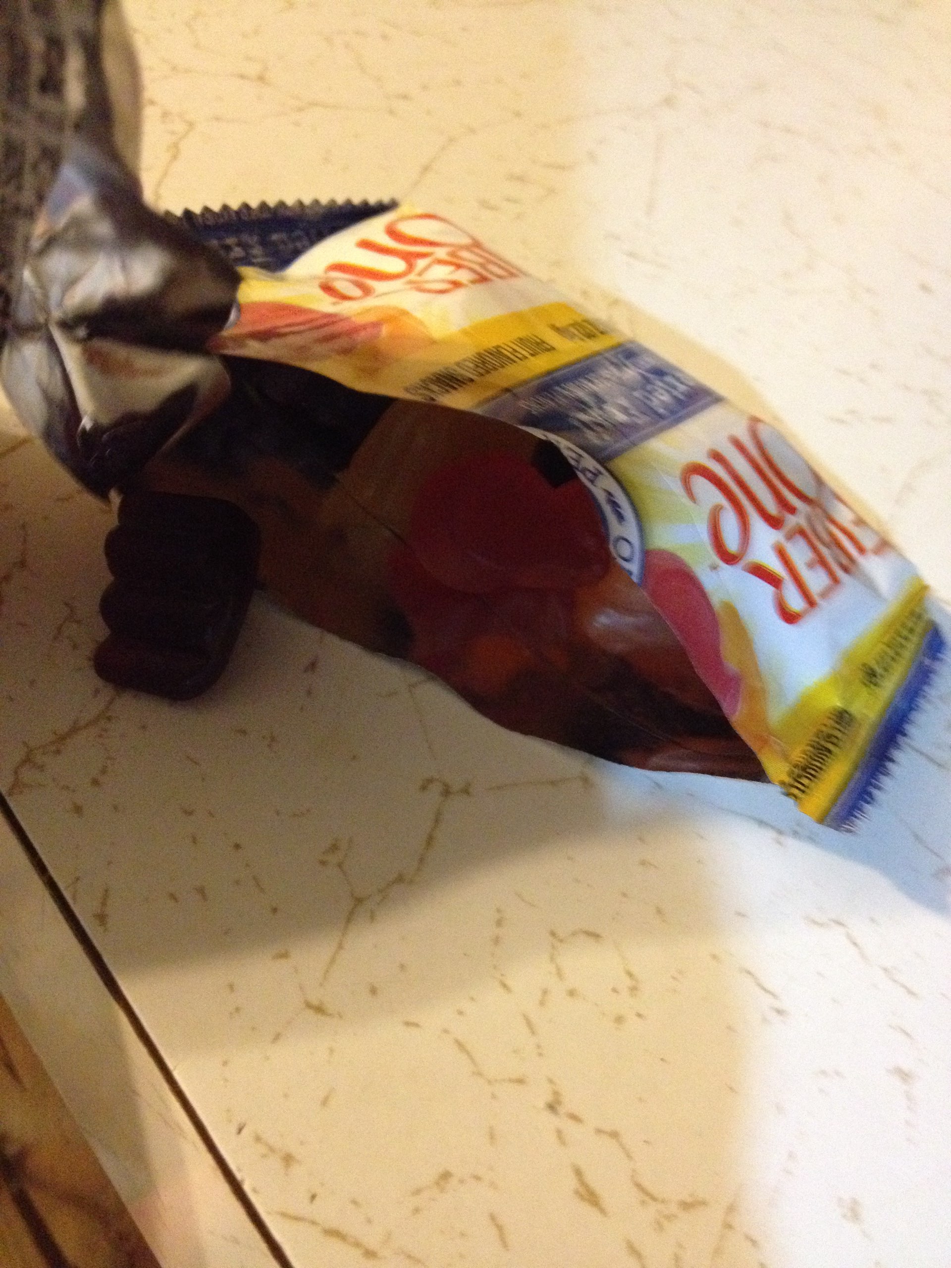 Fiber One Fruit Flavored Snacks: Calories, Nutrition Analysis & More ...