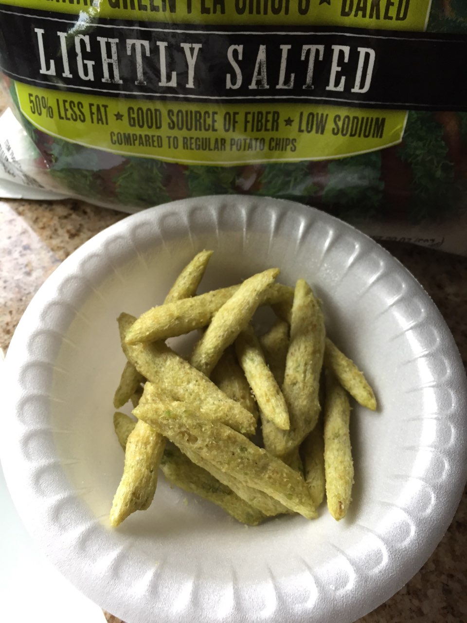 Harvest Snaps Snapea Crisps, Lightly Salted Green Peas: Calories ...