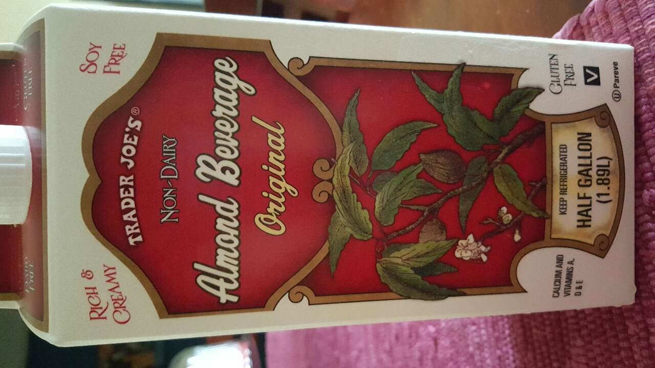 Trader Joe's Almond Beverage, Non- Diary, Original: Calories, Nutrition Analysis & More | Fooducate