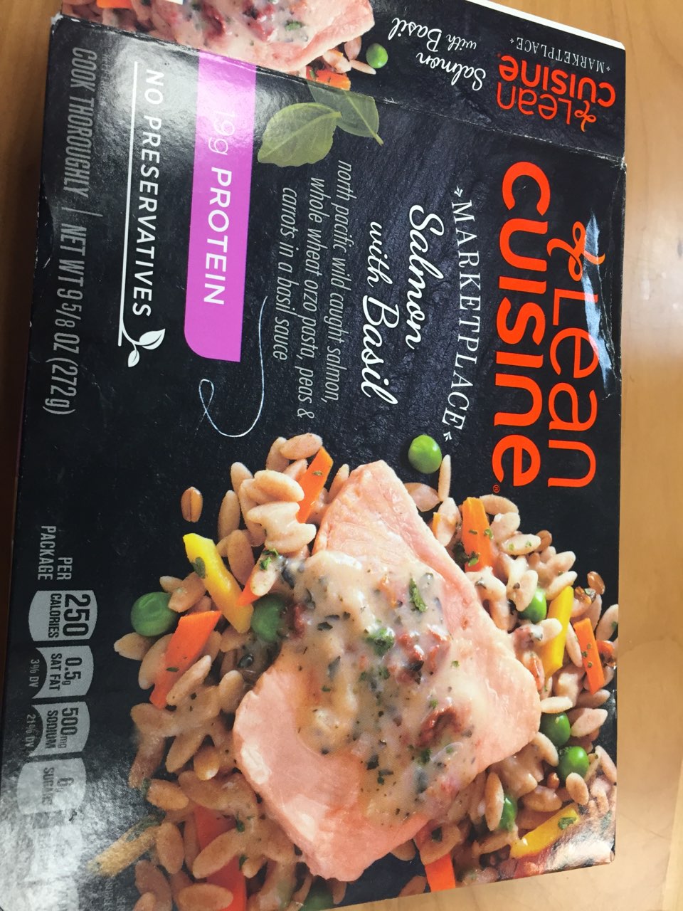 Lean Cuisine Salmon with Basil: Calories, Nutrition Analysis & More ...