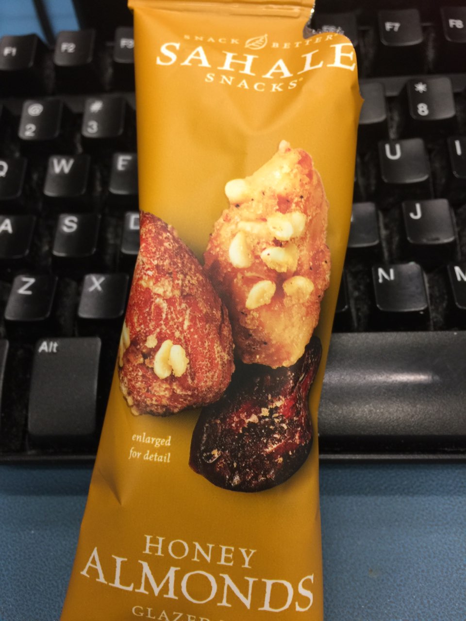 Sahale Snacks Glazed Nut Mix, Honey Almonds: Calories, Nutrition ...