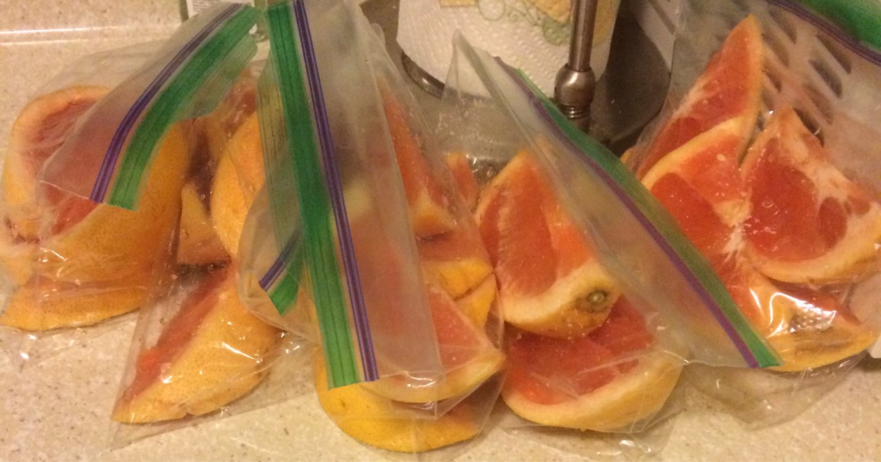 Snack prep: grapefruit🍊 | Fooducate Diet Motivation