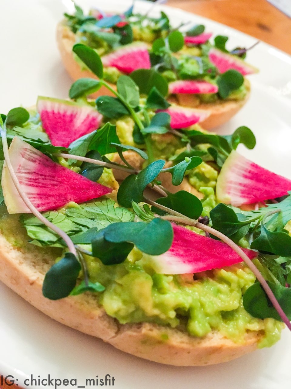 Toast Tuesday 🥑 @daveskillerbread plain bagel with mashed avocado ...