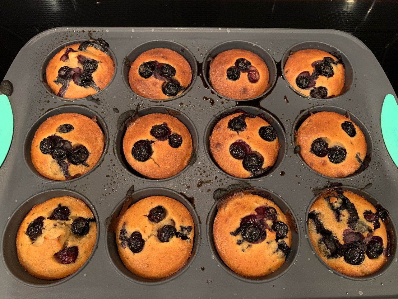 I made muffins!! Some weird muffin craving after tooth extraction today ...
