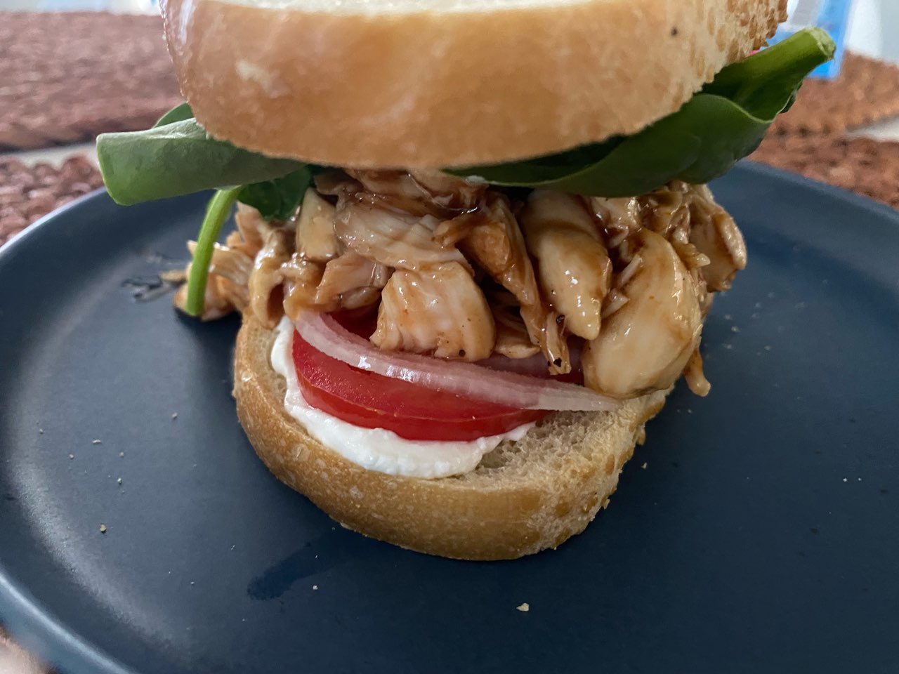 Made my bf a lowfat bbq chicken sandwich! | Fooducate Diet Motivation