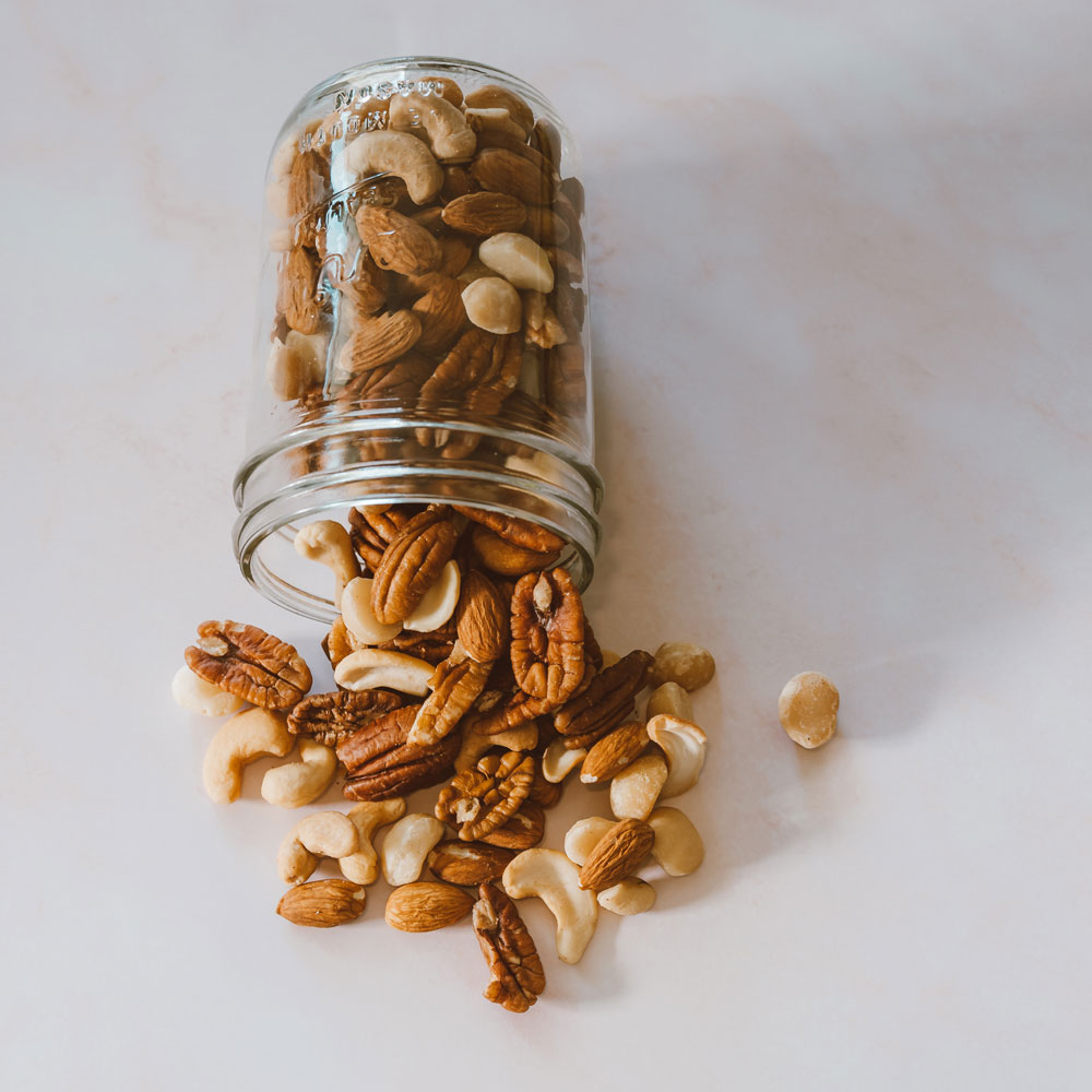 5 Healthy On-the-Go Snacks | Fooducate