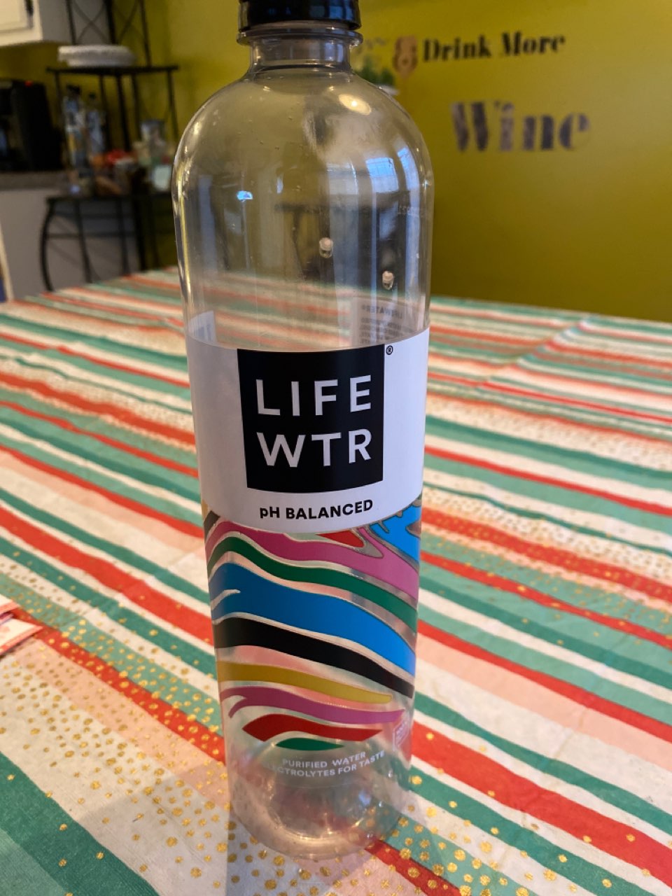 Life Wtr Purified Water: Calories, Nutrition Analysis & More | Fooducate
