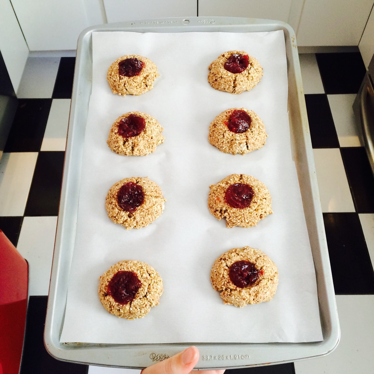 Raspberry Oatmeal Cookies: Directions, calories, nutrition & more ...