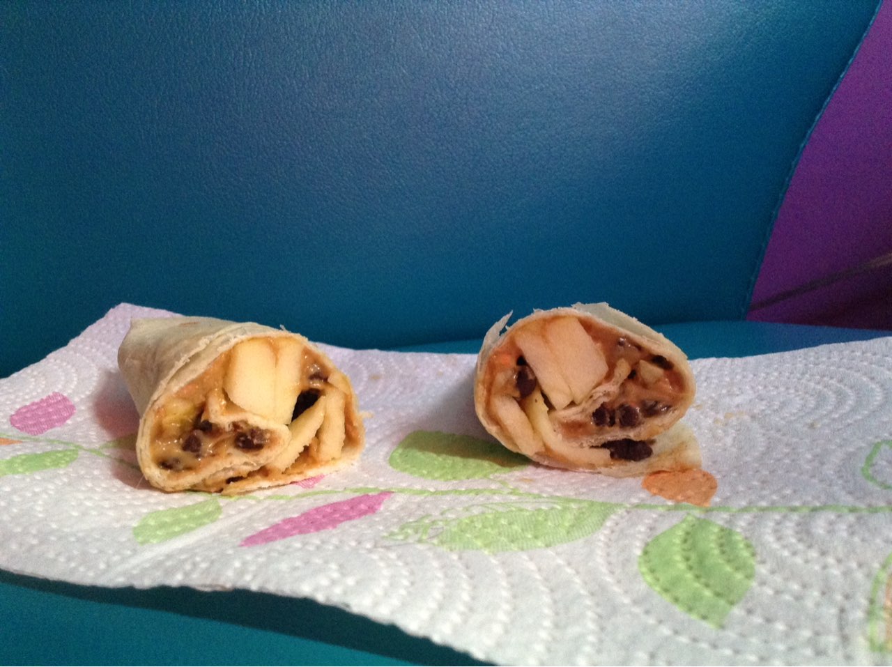 Apple Roll: Directions, calories, nutrition & more | Fooducate
