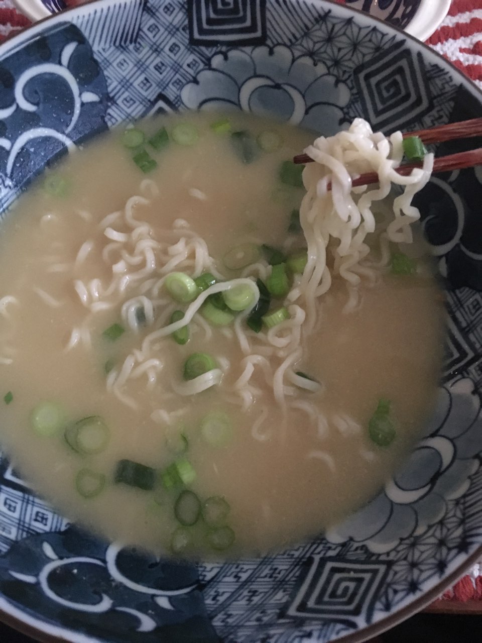 homemade ramen soup: Directions, calories, nutrition & more | Fooducate