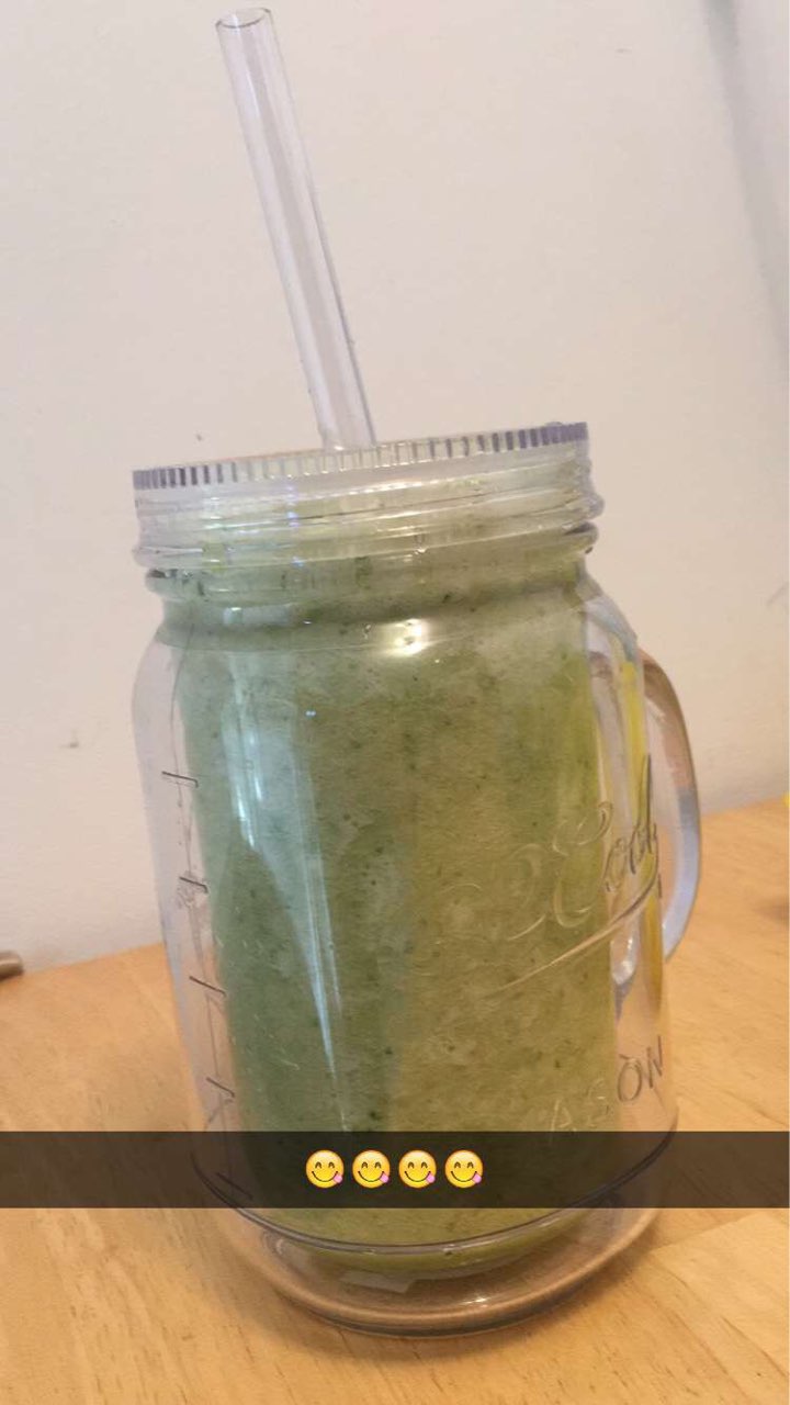 Green Shake: Directions, calories, nutrition & more | Fooducate