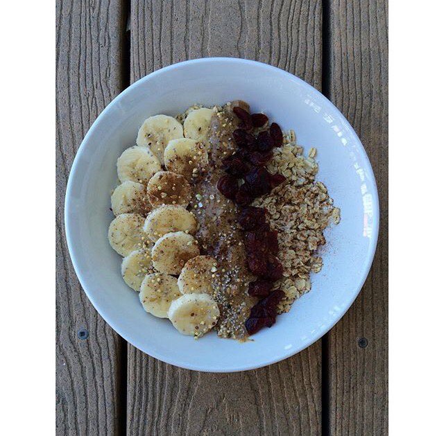 Delicious oatmeal bowl: Directions, calories, nutrition & more | Fooducate