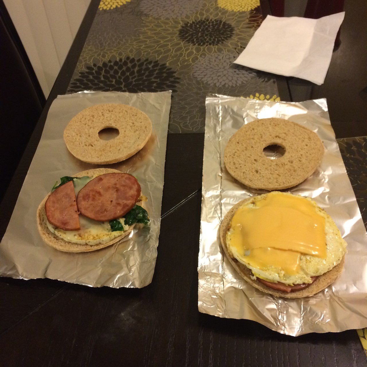 breakfast Sammie: Directions, calories, nutrition & more | Fooducate