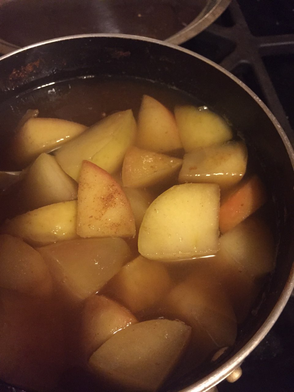 simple simmered apples: Directions, calories, nutrition & more | Fooducate
