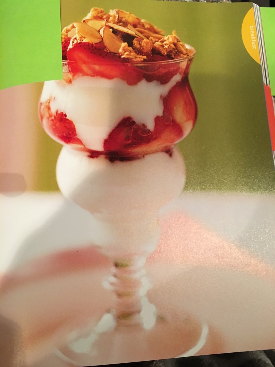 Breakfast Parfaits: Directions, calories, nutrition & more | Fooducate