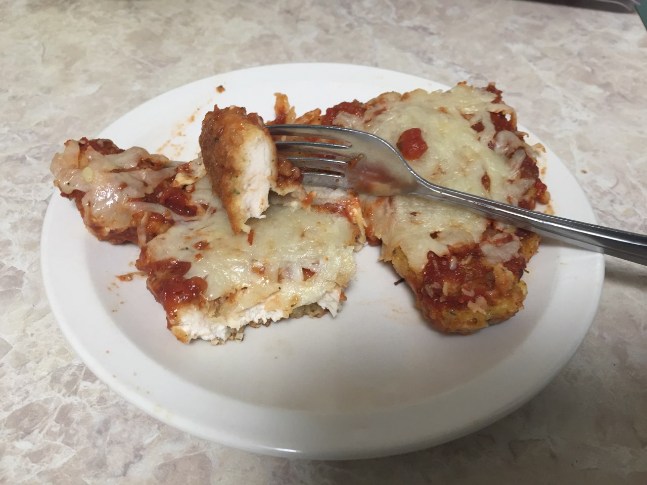 Chicken Parmesan: Directions, calories, nutrition & more | Fooducate