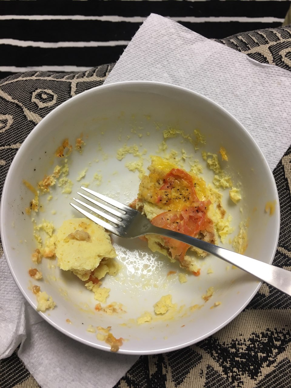 Egg, Tomato, and Cheddar Microwave quiche: Directions, calories ...