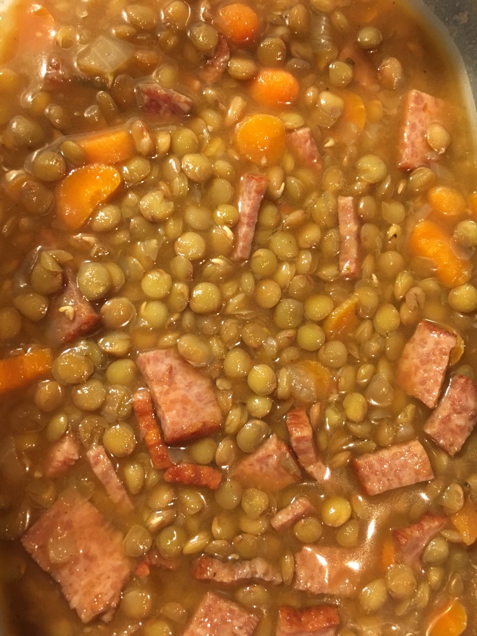 hearty lentil soup: Directions, calories, nutrition & more | Fooducate