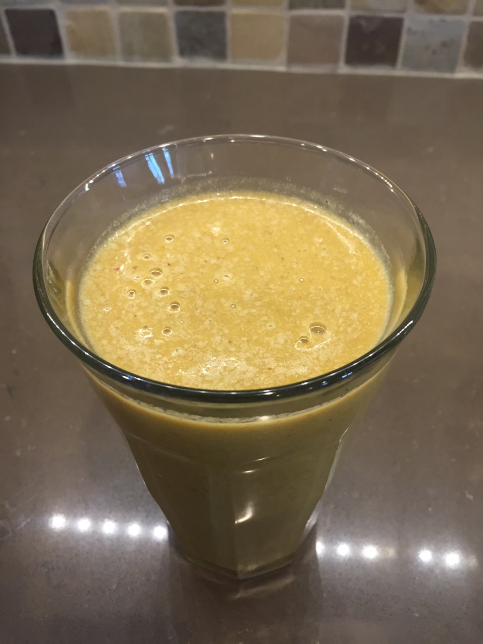 Morning Mango Smoothie: Directions, calories, nutrition & more | Fooducate