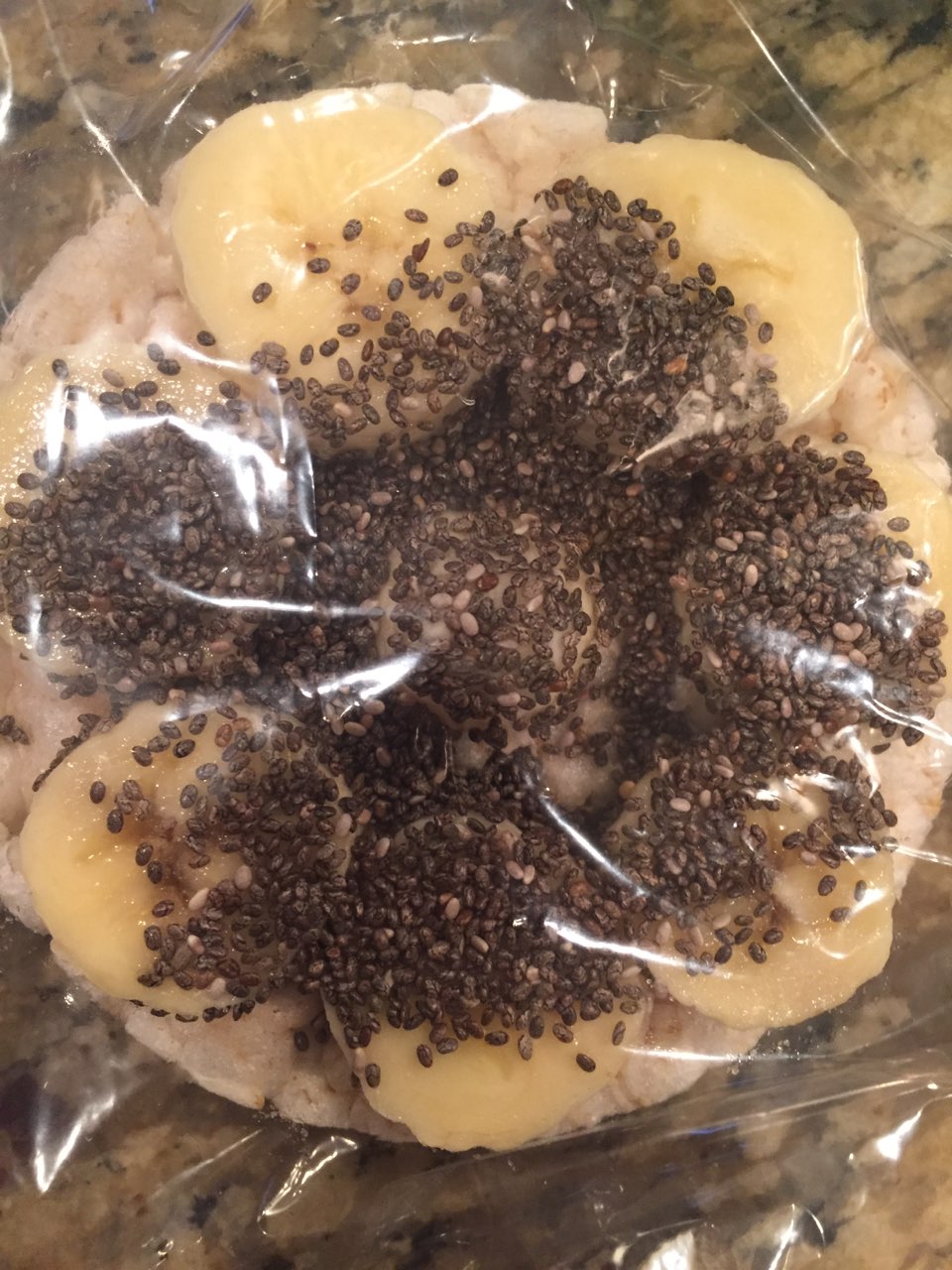 Banana Rice Cake: Directions, calories, nutrition & more | Fooducate