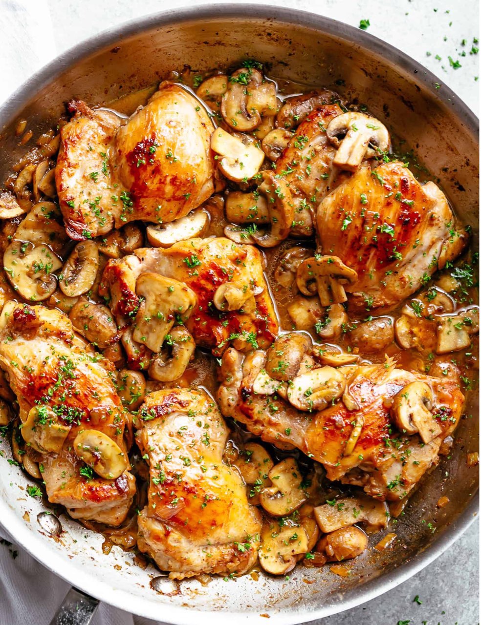 Garlic Mushroom Chicken Thighs (Corrected): Directions, calories ...