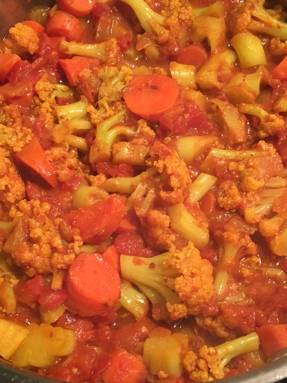 Cauliflower Gobi: Directions, calories, nutrition & more | Fooducate