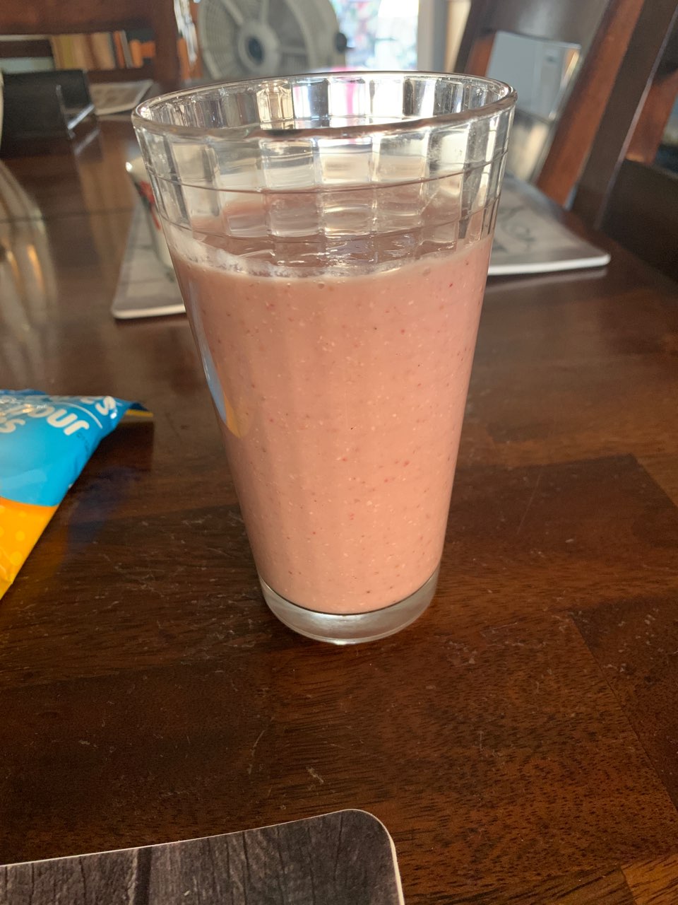 fruit smoothie: Directions, calories, nutrition & more | Fooducate