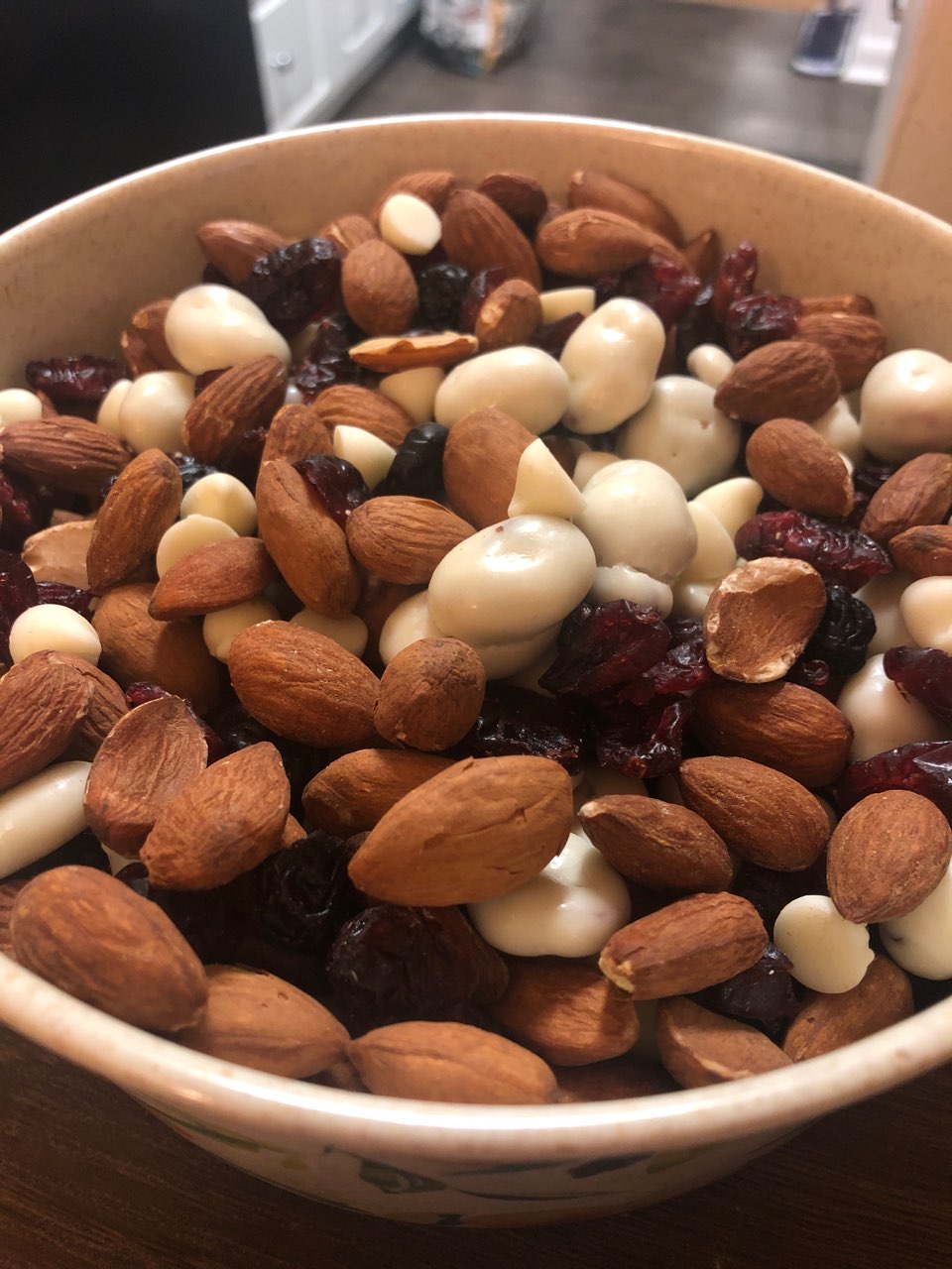 Probiotic Trail Mix with extra Almonds: Directions, calories, nutrition ...