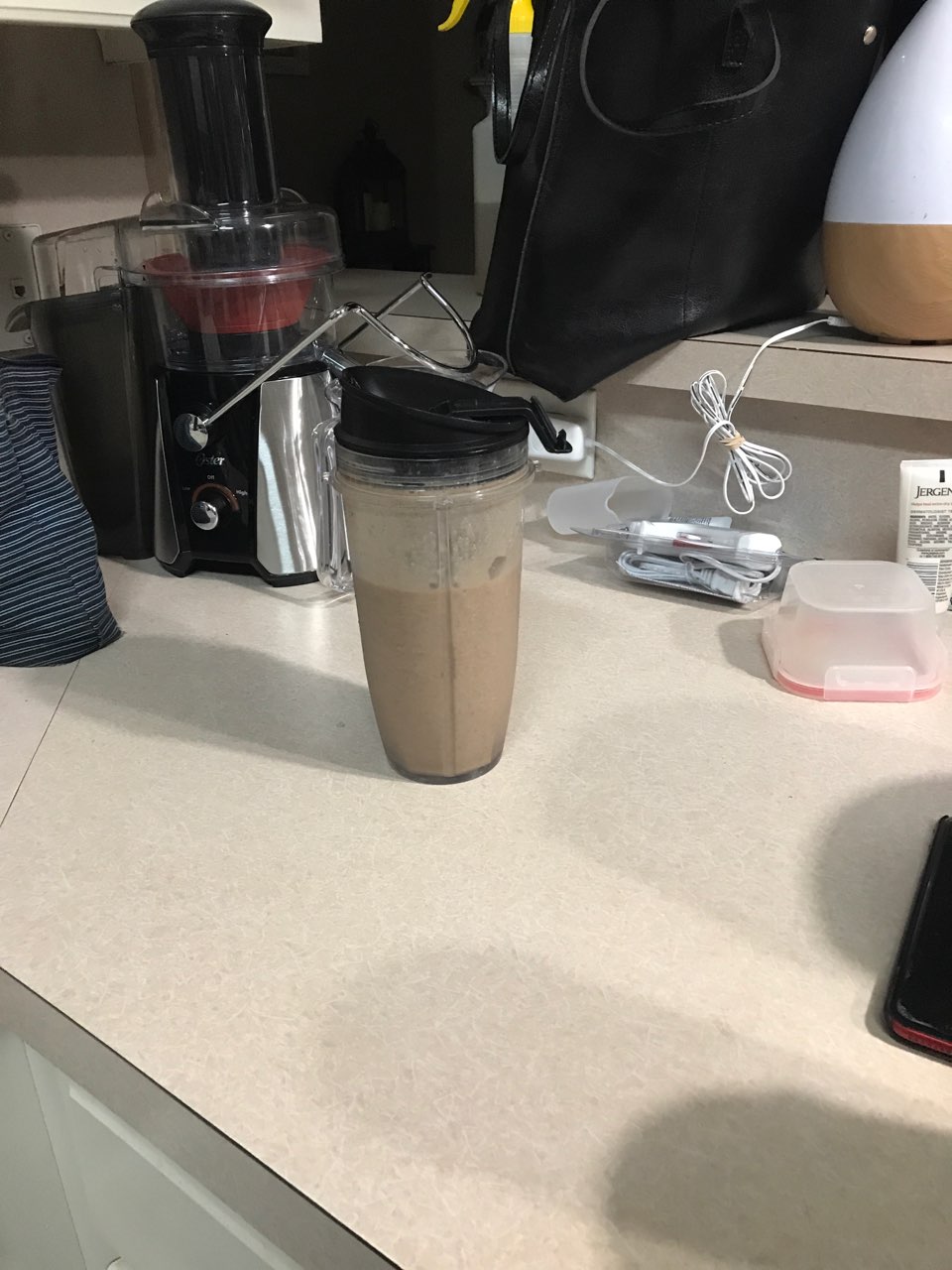 chocolate complete shake: Directions, calories, nutrition & more ...