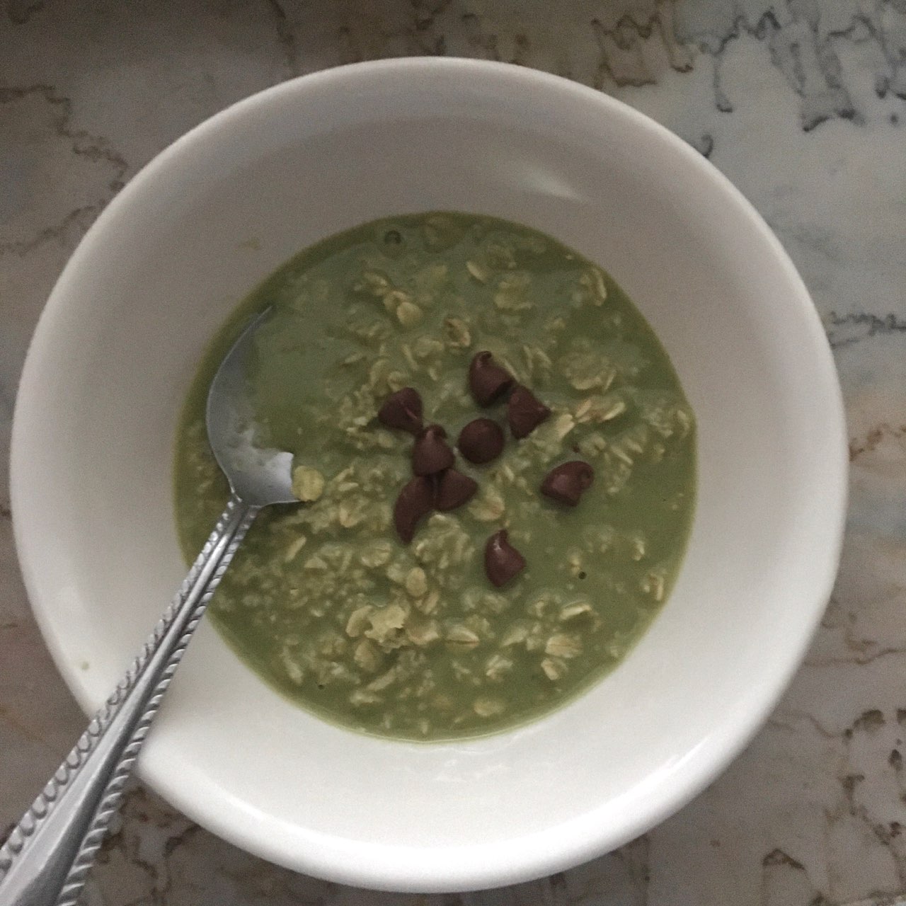 Matcha Oatmeal: Directions, calories, nutrition & more | Fooducate