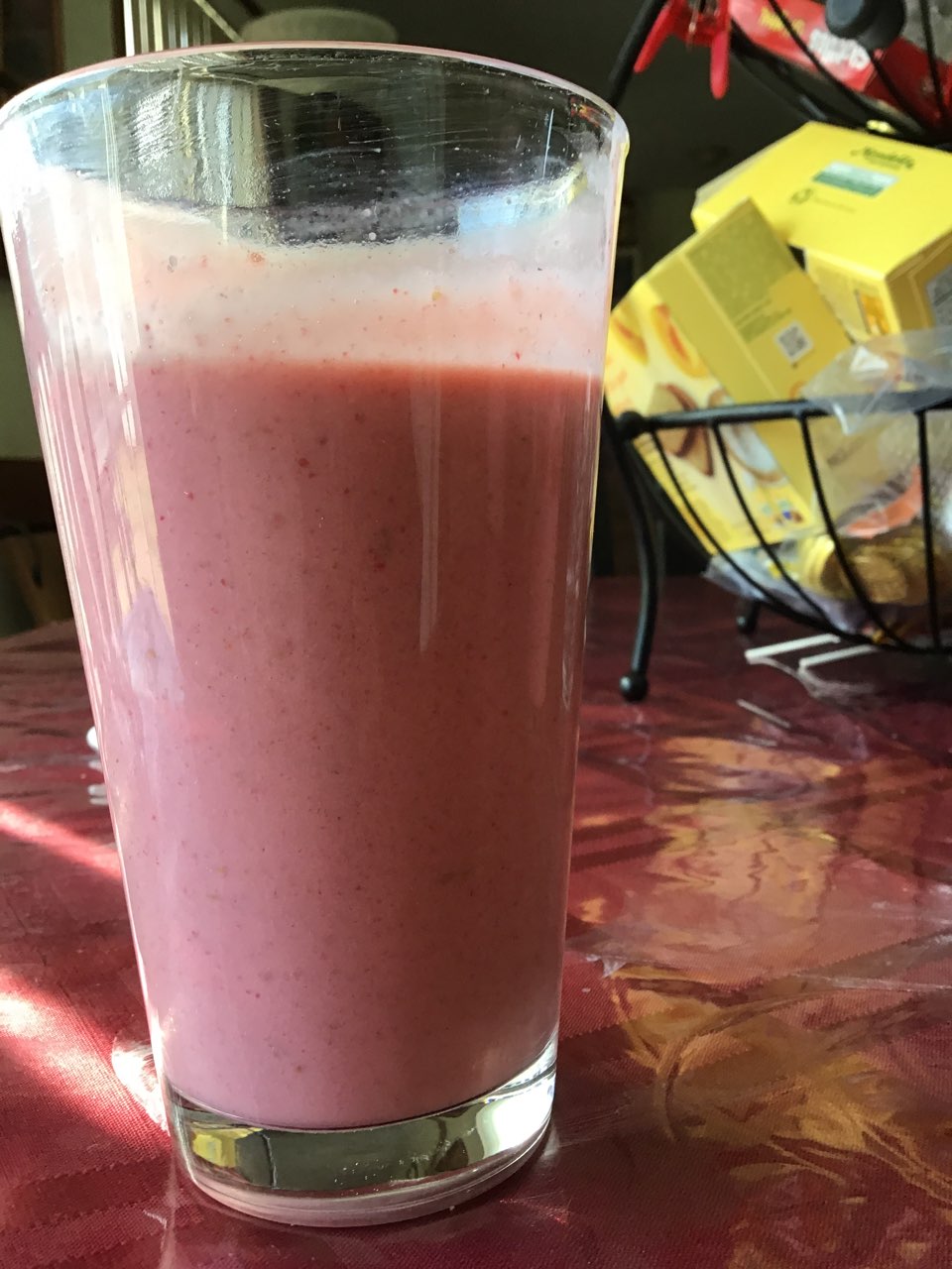 Strawberry, Raspberry, and Banana Smoothie: Directions, calories ...