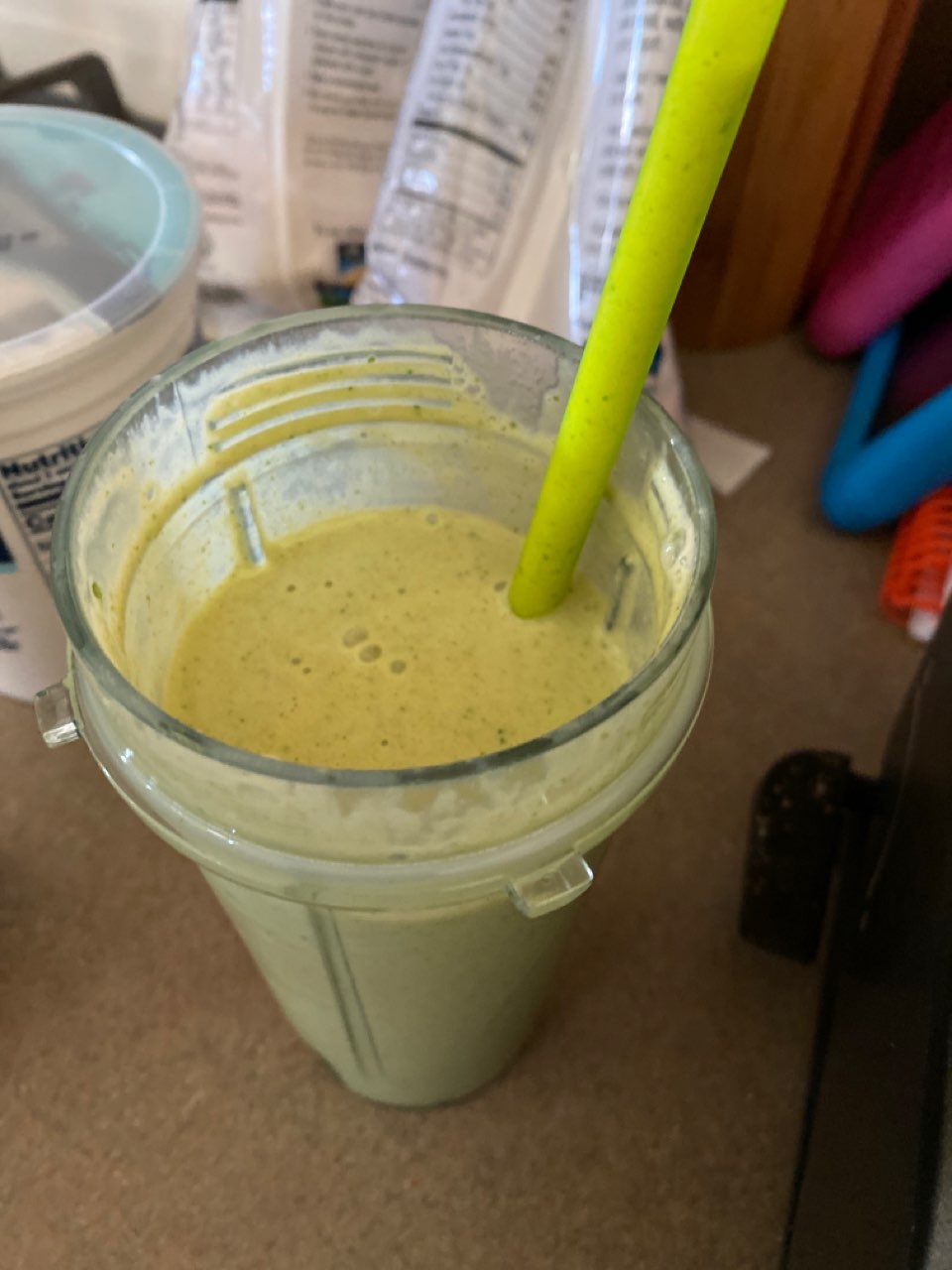 strawberry peach spinach smoothie: Directions, calories, nutrition ...