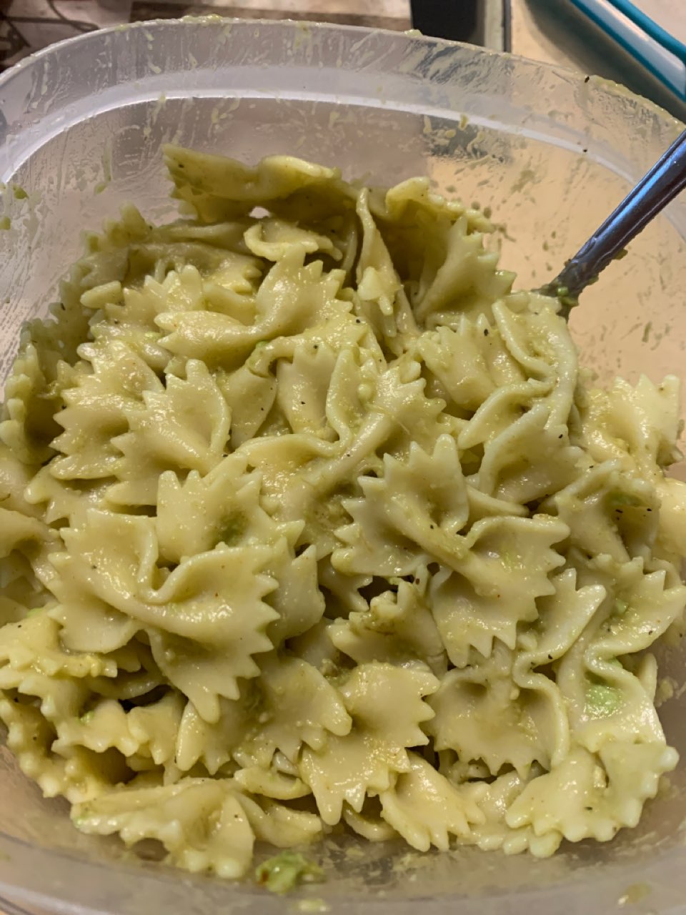 avocado pasta: Directions, calories, nutrition & more | Fooducate