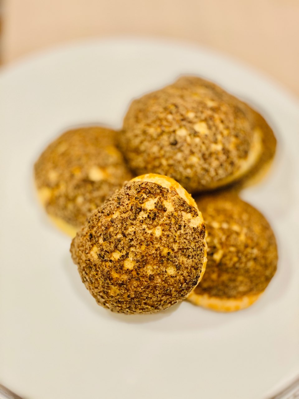 Choux Au Craquelin: Directions, calories, nutrition & more | Fooducate