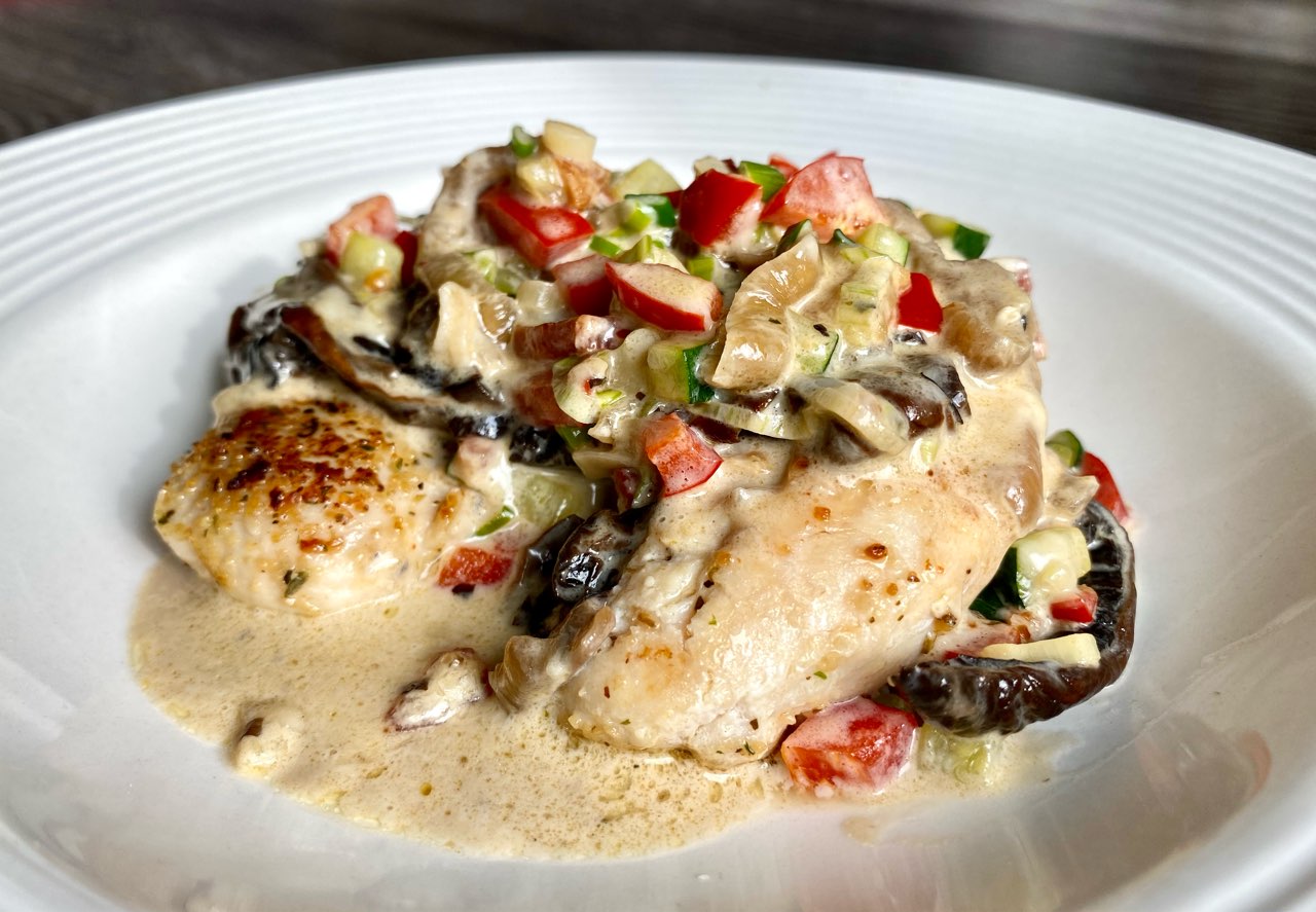 Loaded Chicken Breast: Directions, calories, nutrition & more | Fooducate