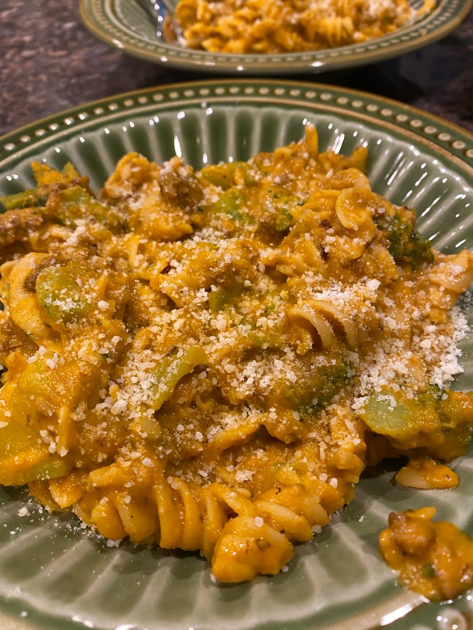 broccoli and butternut squash pasta: Directions, calories, nutrition ...