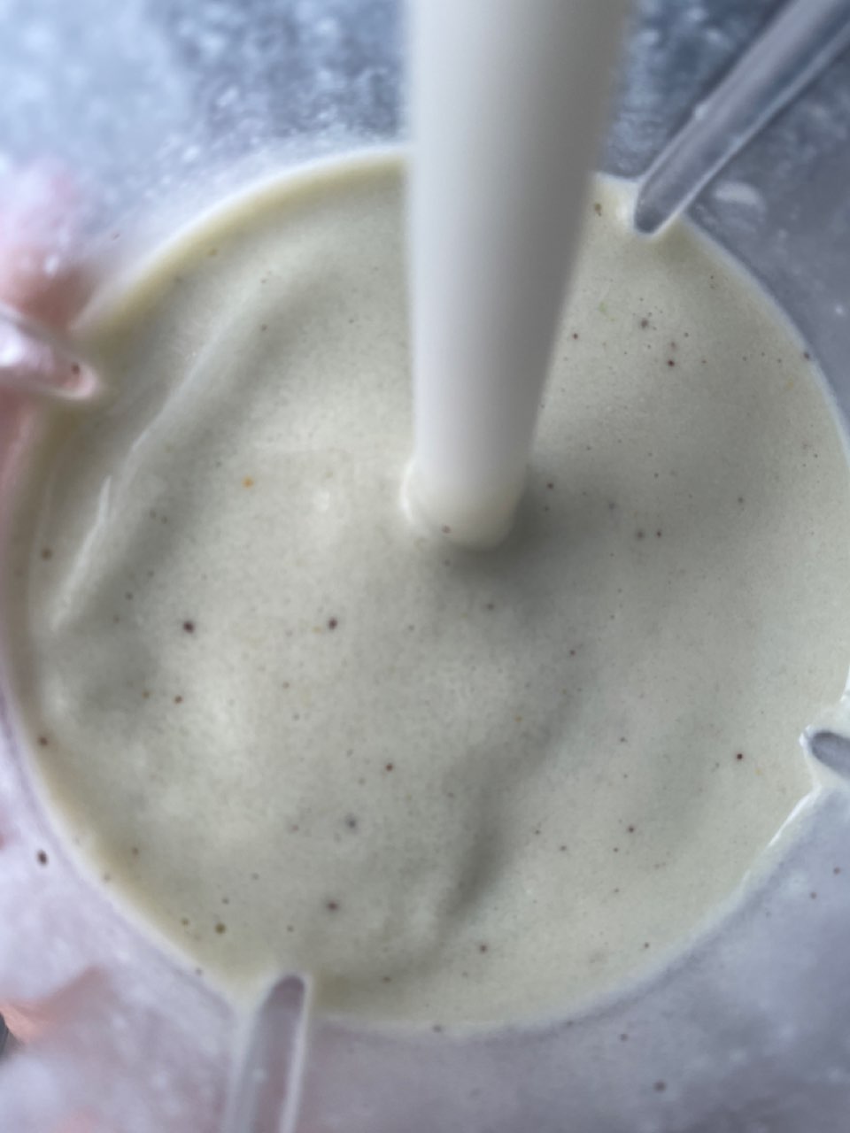 Pistachio Shake: Directions, calories, nutrition & more | Fooducate