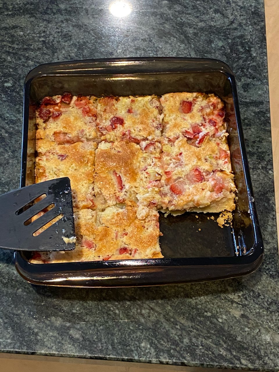 rhubarb bar: Directions, calories, nutrition & more | Fooducate