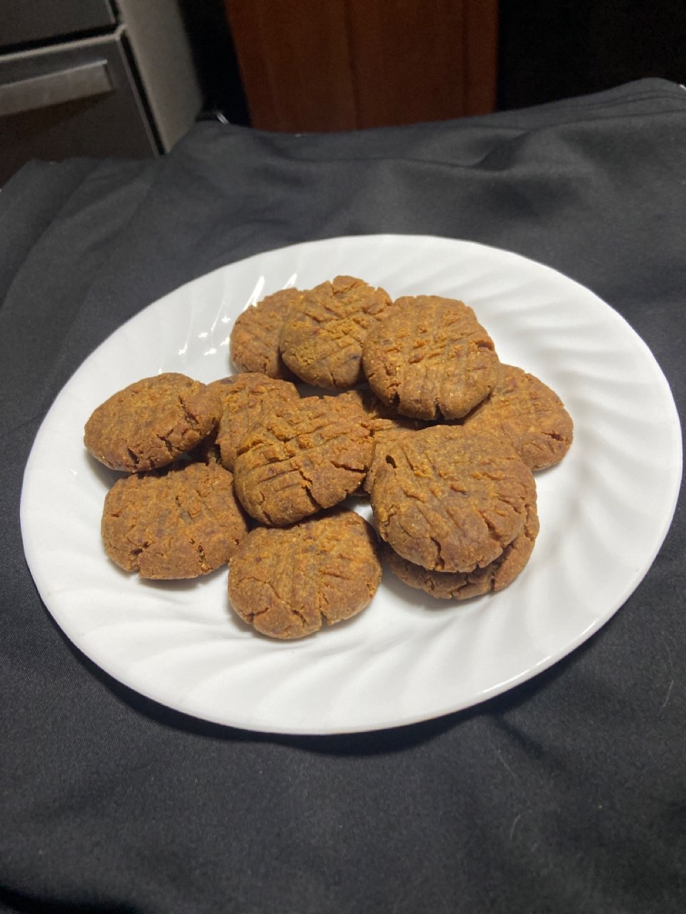 PB Cookies 2 ingredients bill165: Directions, calories, nutrition ...
