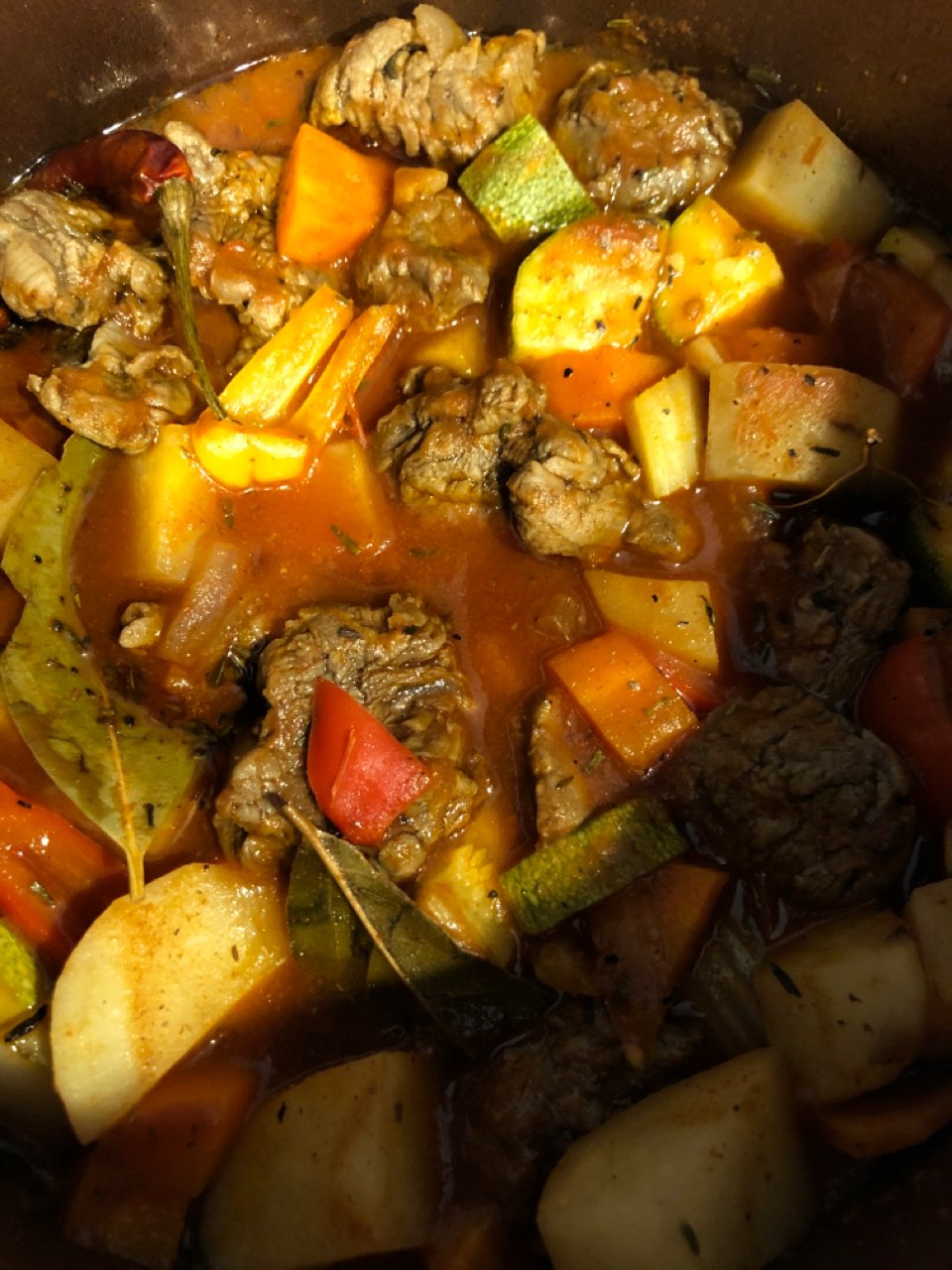 hunter’s stew: Directions, calories, nutrition & more | Fooducate