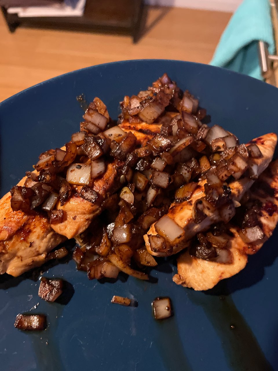 chicken tenders on skillet: Directions, calories, nutrition & more ...