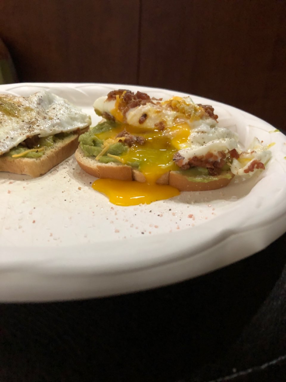 Avocado Toast with KETO Bread: Directions, calories, nutrition & more ...
