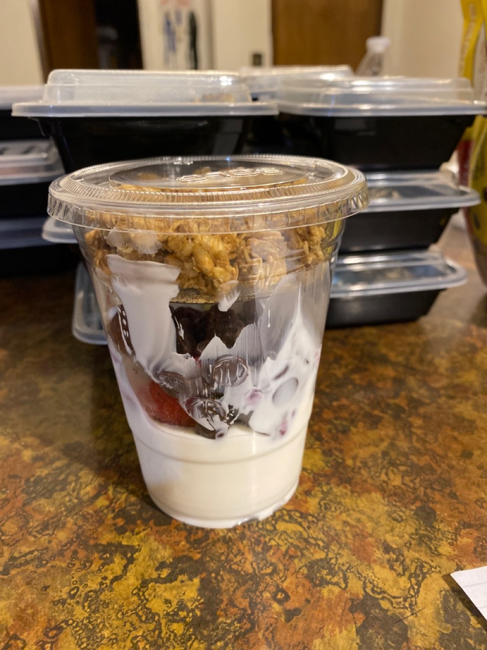 Parfait: Directions, calories, nutrition & more | Fooducate