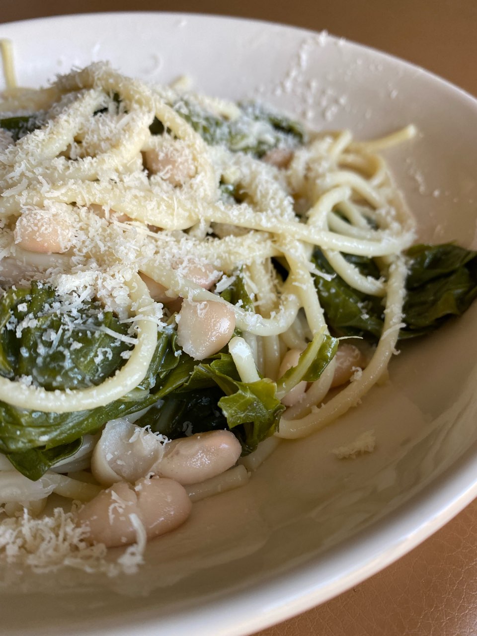 Pasta with Swiss Chard: Directions, calories, nutrition & more | Fooducate