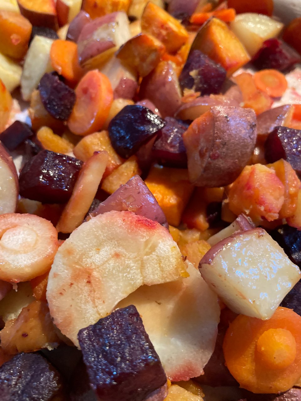 Simple Roasted Veggies: Directions, calories, nutrition & more | Fooducate