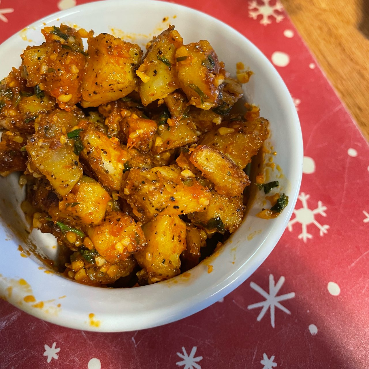 Batata Harra: Directions, calories, nutrition & more | Fooducate
