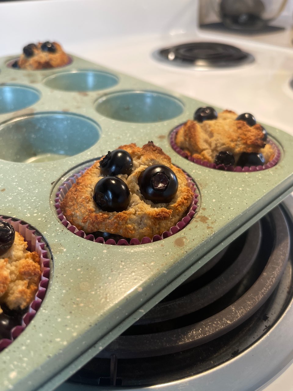 Blueberry Drop Scones: Directions, calories, nutrition & more | Fooducate