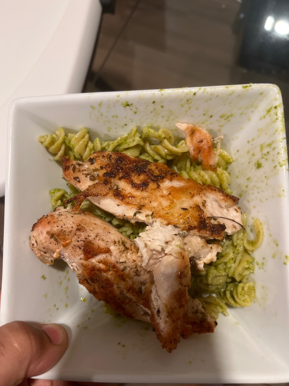 pesto pasta banza: Directions, calories, nutrition & more | Fooducate