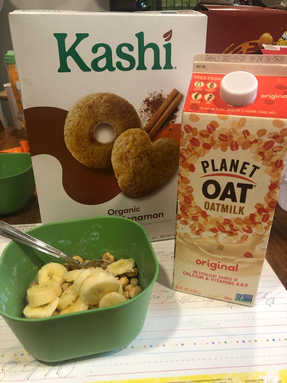 cinnamon oat milk banana cereal: Directions, calories, nutrition & more | Fooducate