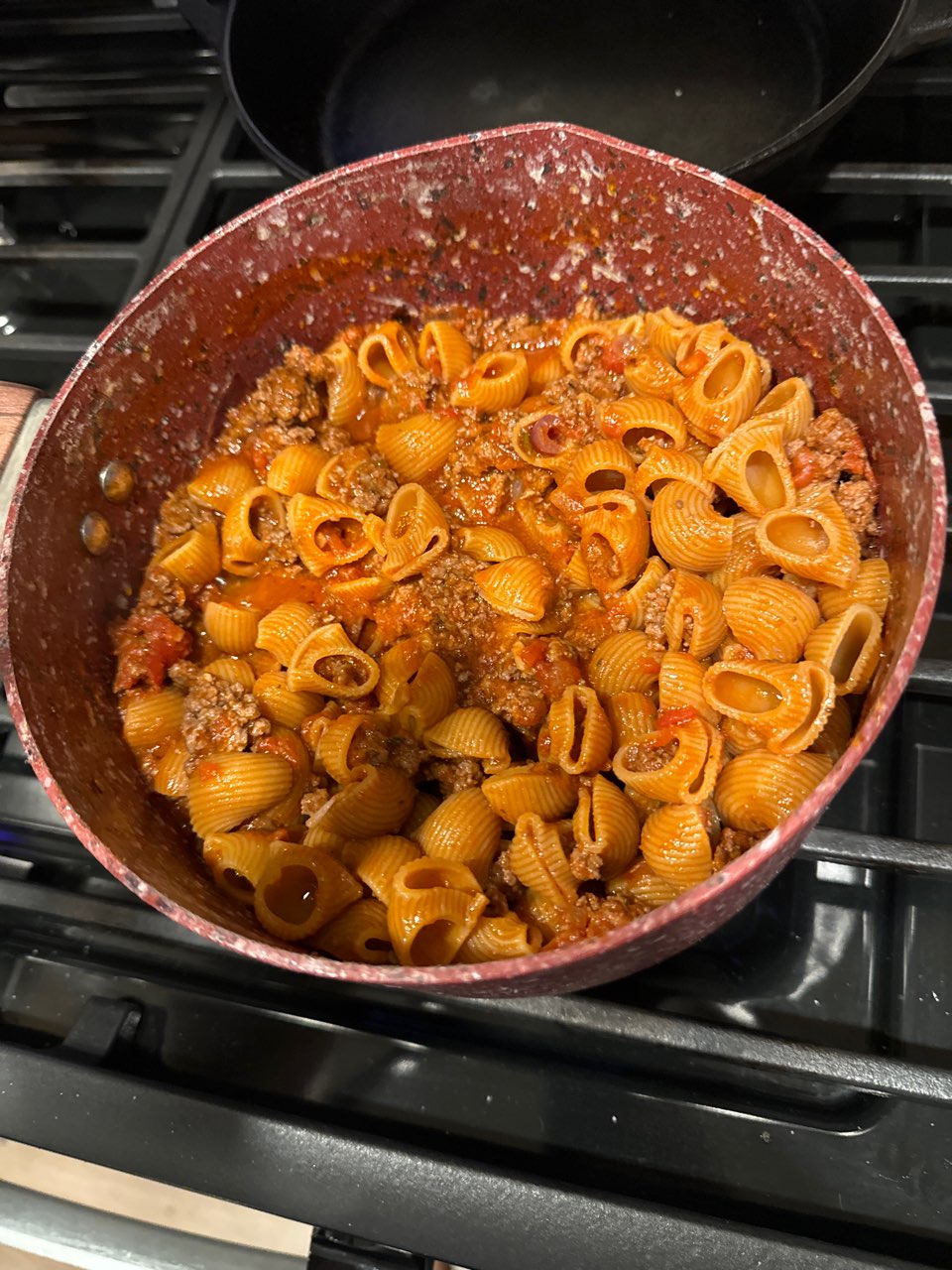 chickpea pasta with meat sauce: Directions, calories, nutrition & more ...